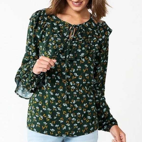 Sonoma | Tops | Sonoma Ruffled Floral Print Pine Green Peasant Blouse ...